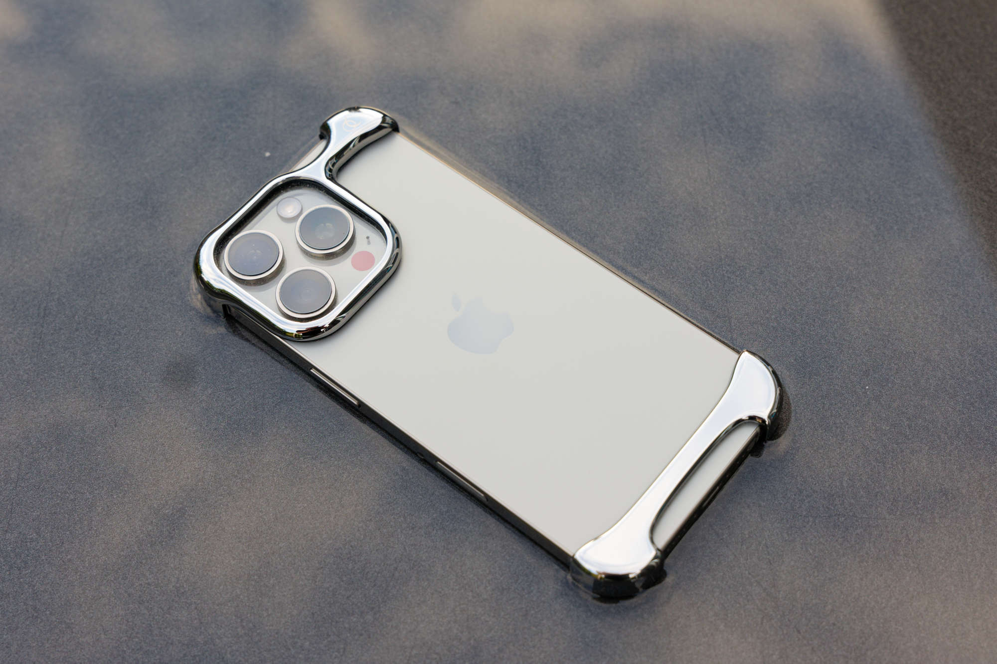 Arc Pulse iPhone Case Review: Stylish Protection & Design - Ricks Reviews